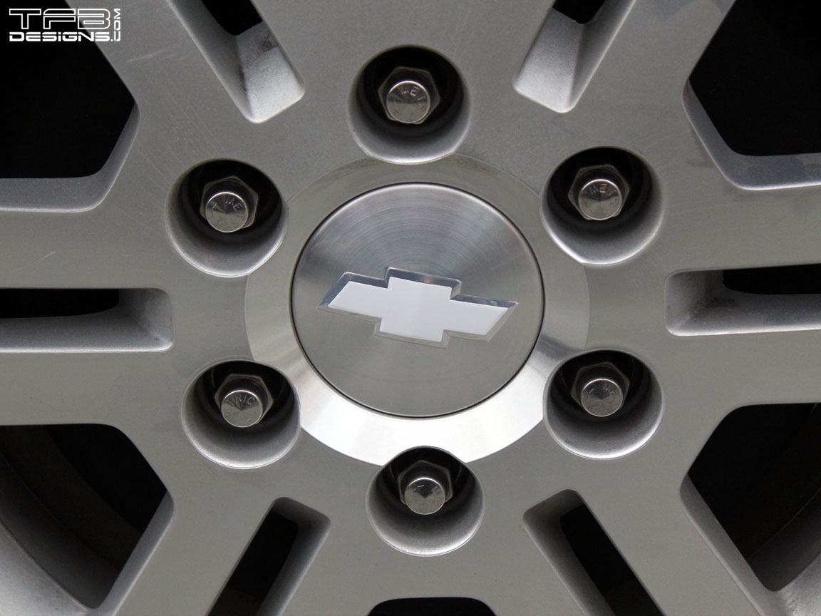 Solid Color Wheel Emblem Decals - 2004-2014 Chevrolet Colorado - TFB ...